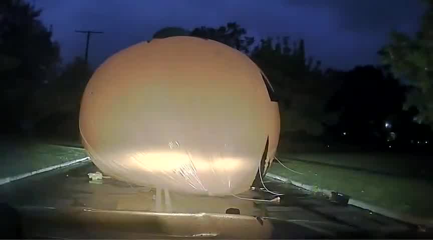 Watch: Bay Village officer ‘attacked’ by giant inflatable pumpkin – Fox ...