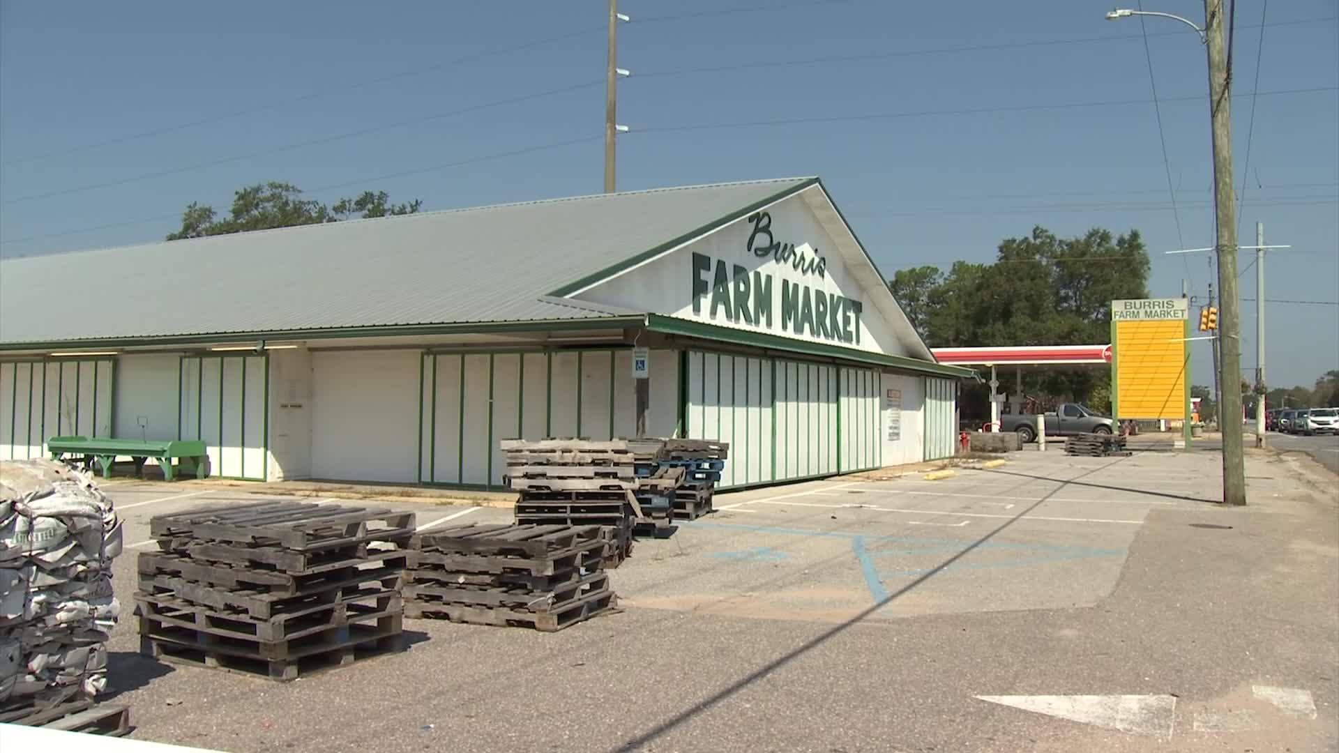 Burris Farm Market in Loxley schedules auction after ending long-time ...