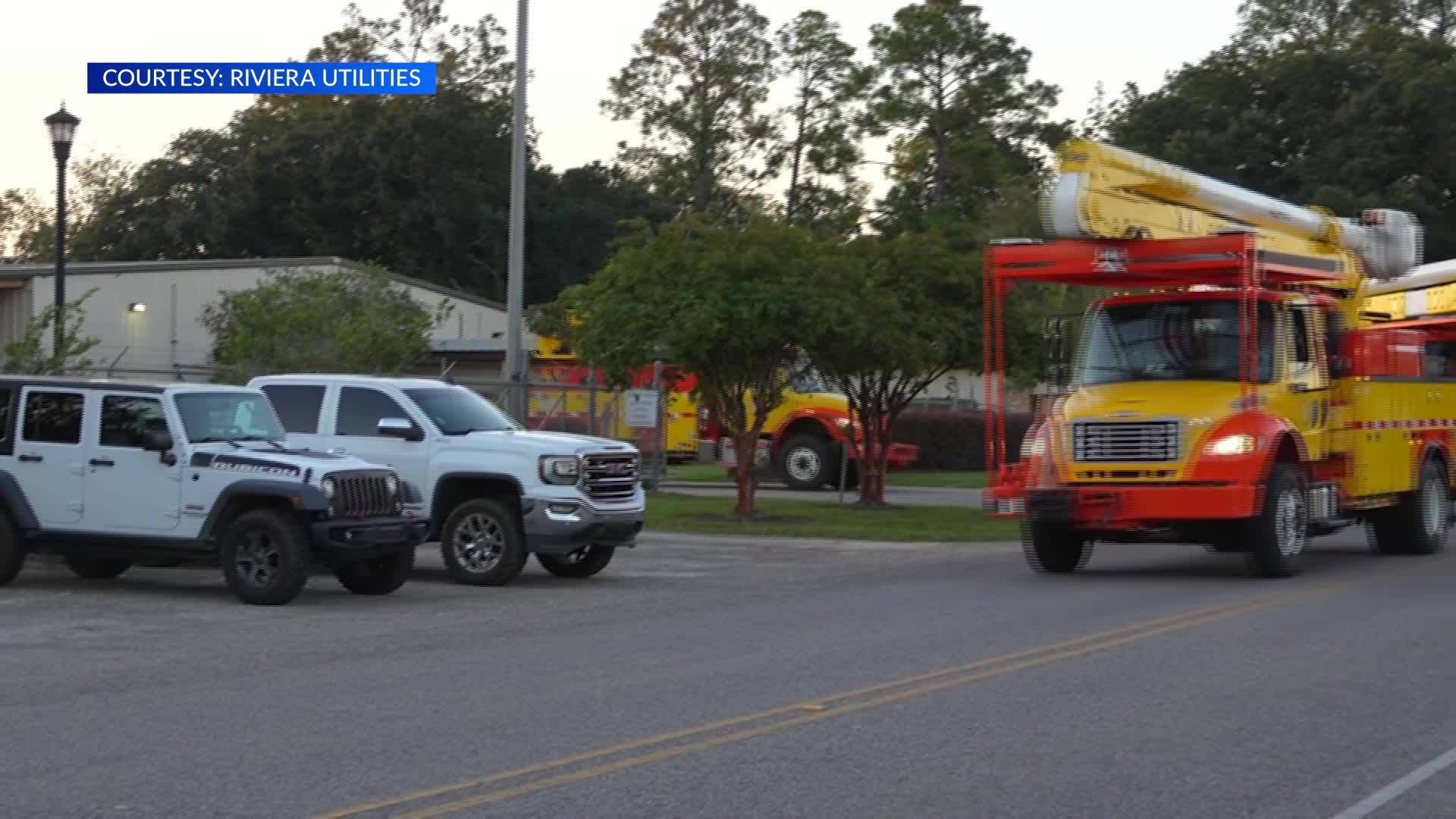 Baldwin Co. utility crews head to hurricane damage in Florida, Georgia ...