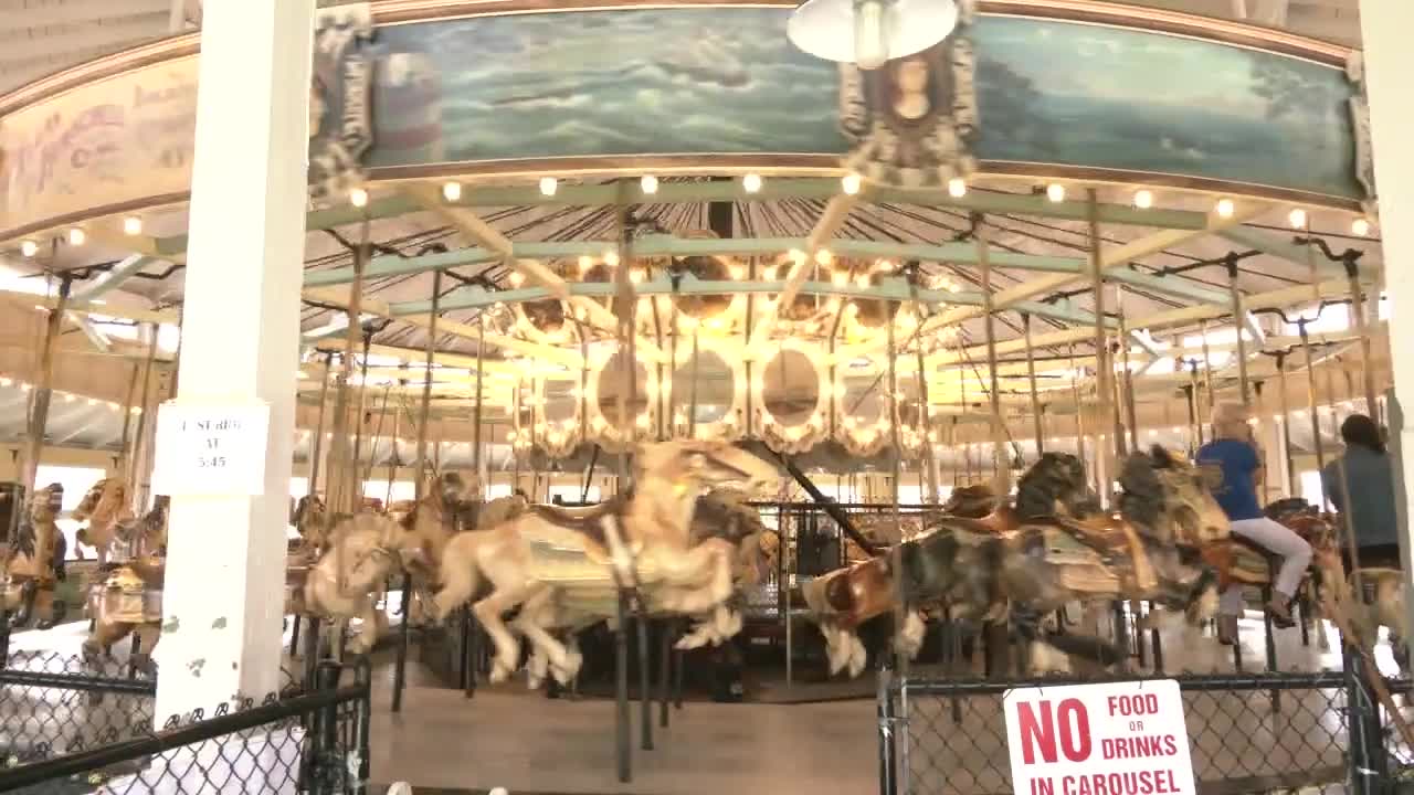 JC Carousel Day 2024 nat sound – WIVT – News 34