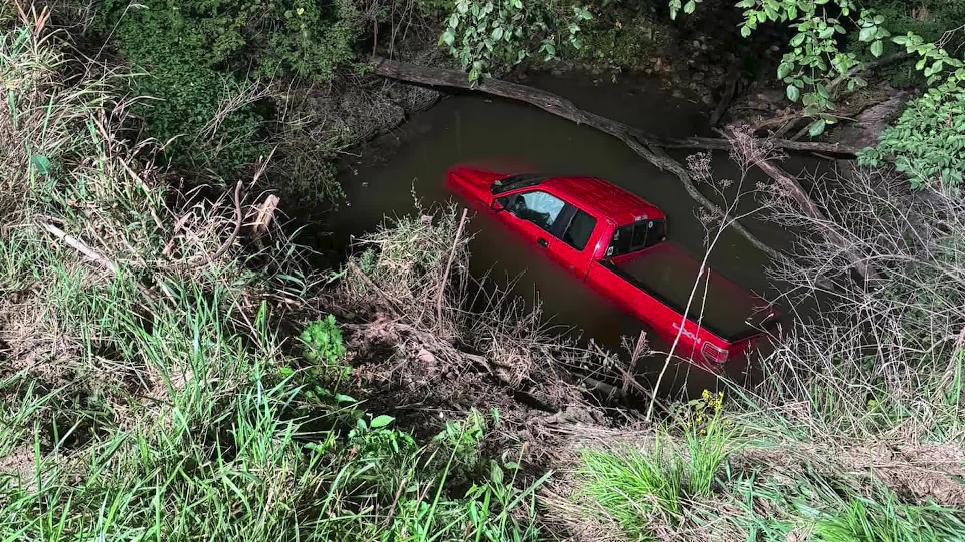Man sent to the hospital after driving truck into ravine – CIProud.com