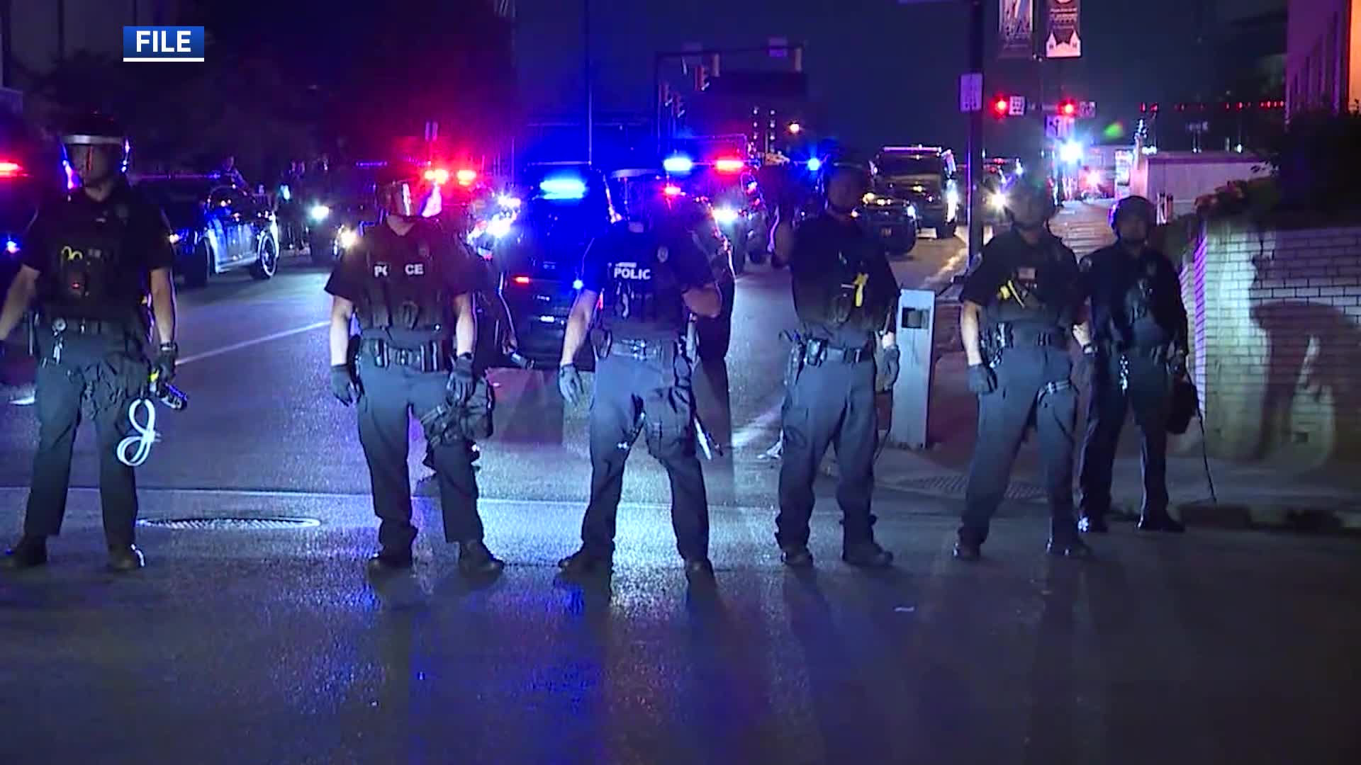 Fake SWAT team body armor – Fox 8 Cleveland WJW