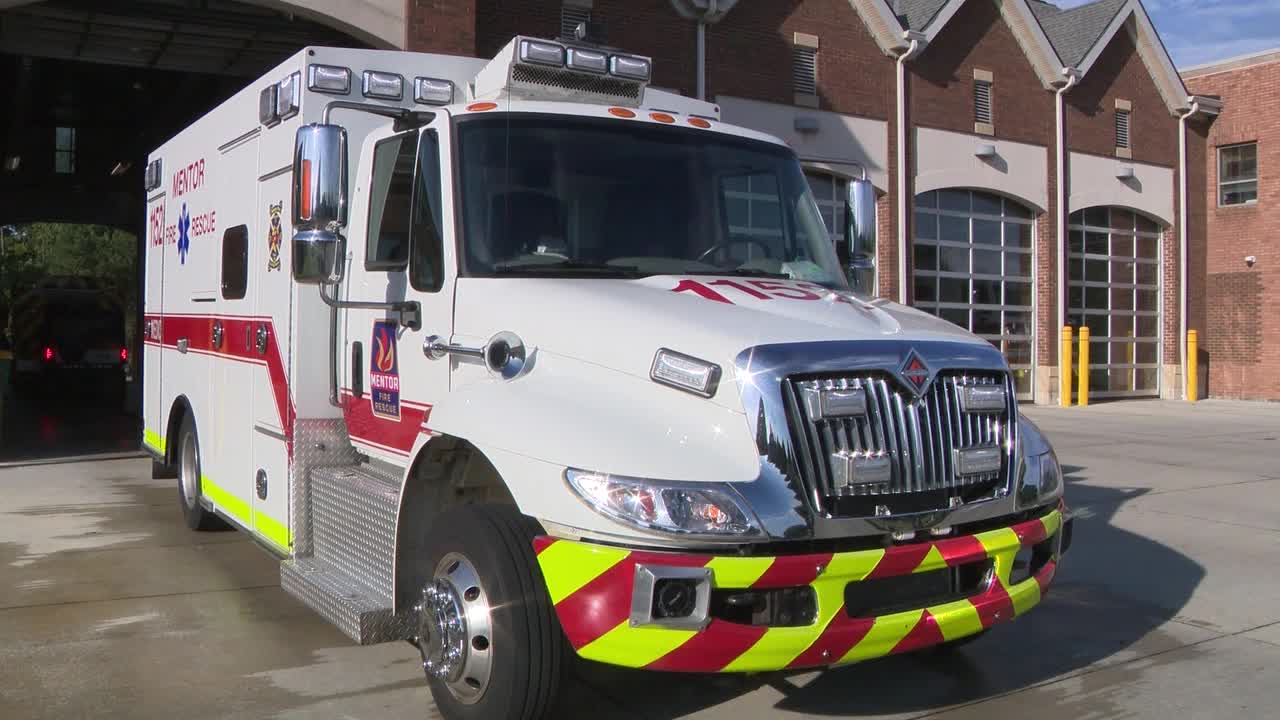 Mentor fire crew reunites with baby they helped deliver – Fox 8 ...